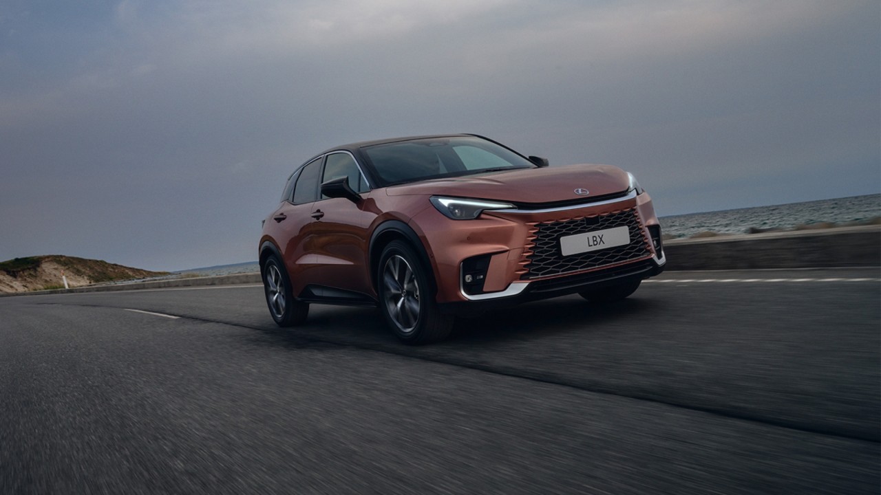 LBX Samoładujący hybrydowy napęd elektryczny | Lexus Polska