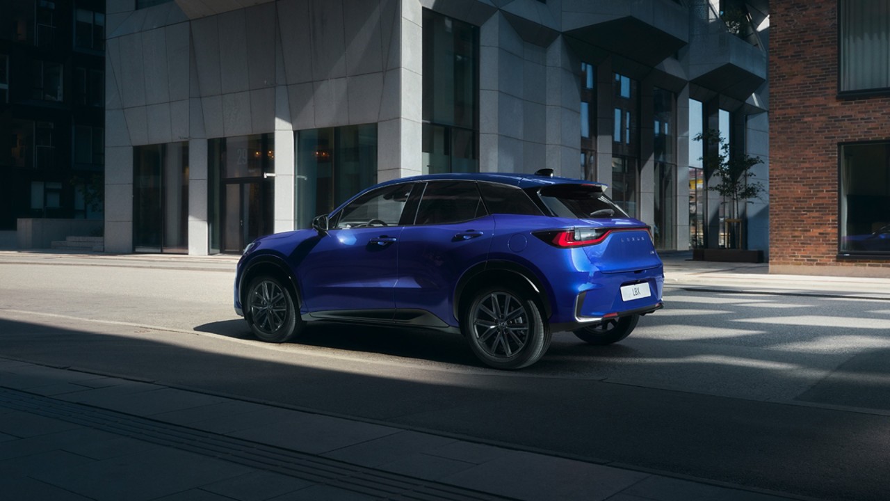 LBX Samoładujący hybrydowy napęd elektryczny | Lexus Polska